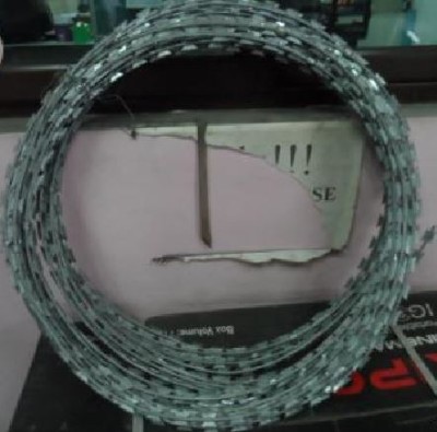 Combat Wire 10 to 11 meters Razor Wire Pricelist | Cash on delivery ...